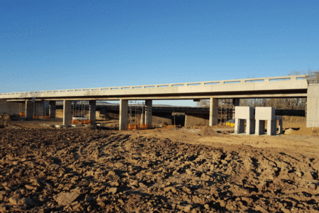 Van-Zyl-Spruit-Bridge-at-90-metres,-it-is-one-of-the-longest-integral ...