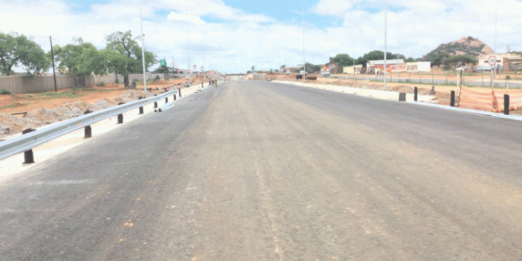 Botlokwa-N1-outside - SANRAL Stop Over