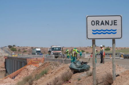 A bridge over the Orange River is Hopetown’s lifeline - SANRAL Stop Over